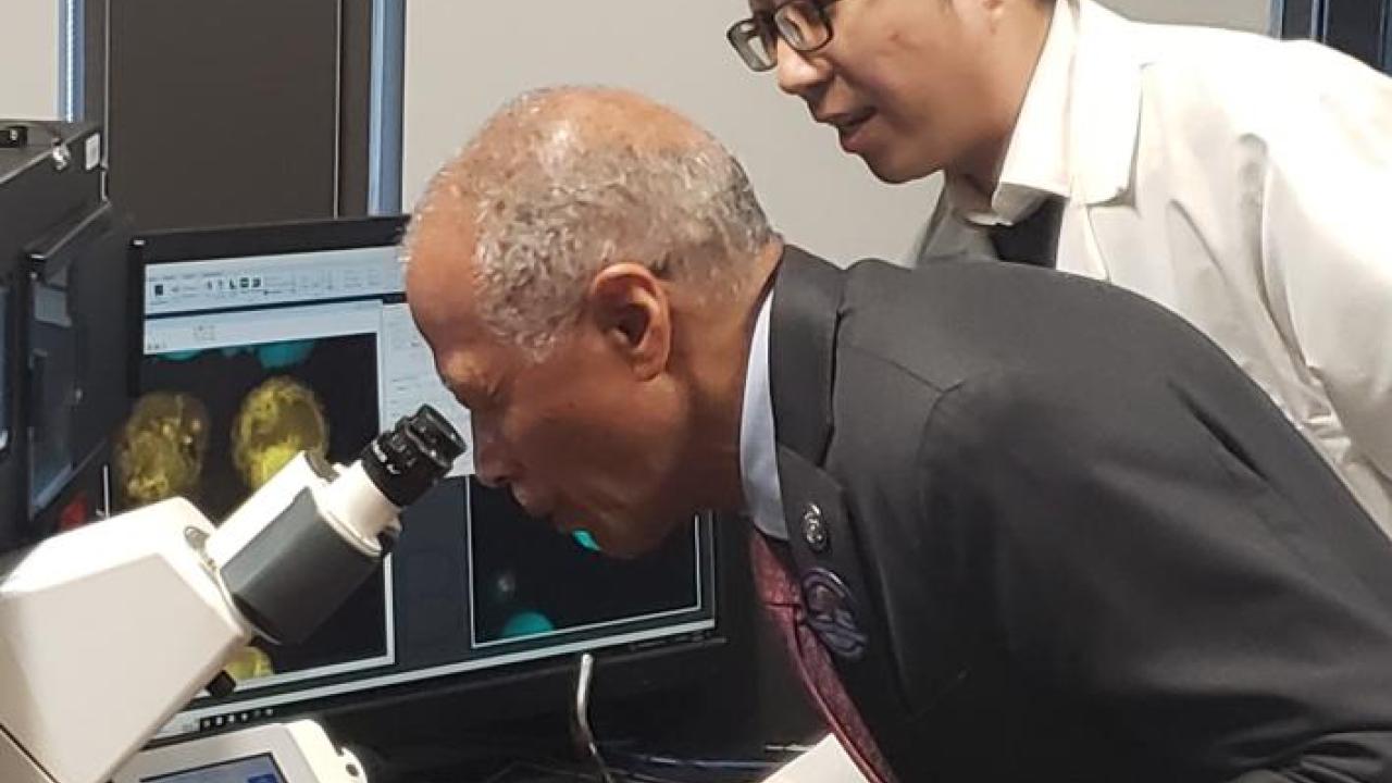 Senator Jackson Visits CUIMC to Lend His Support for the NYFIRST ...